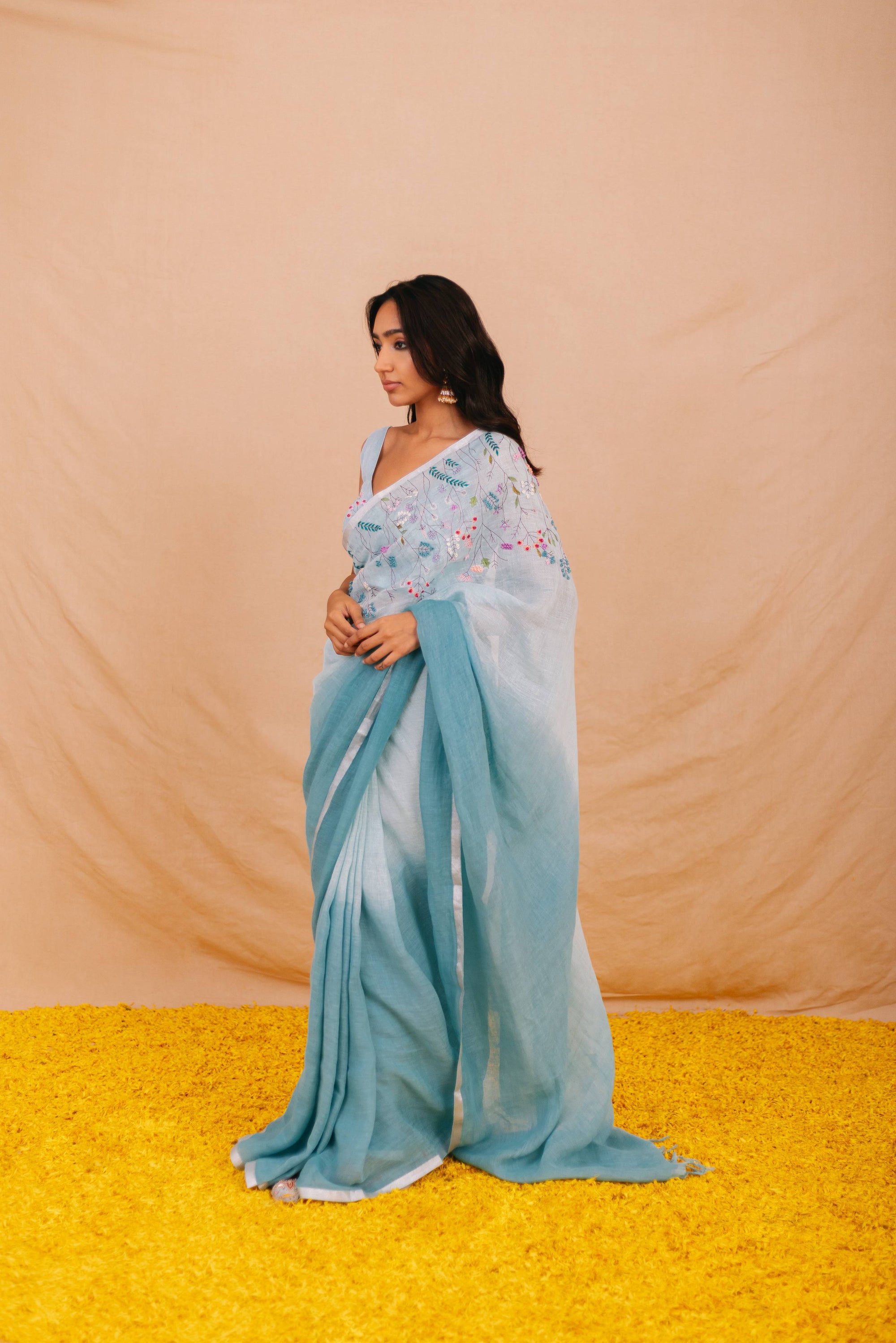 Kumud Linen Sari